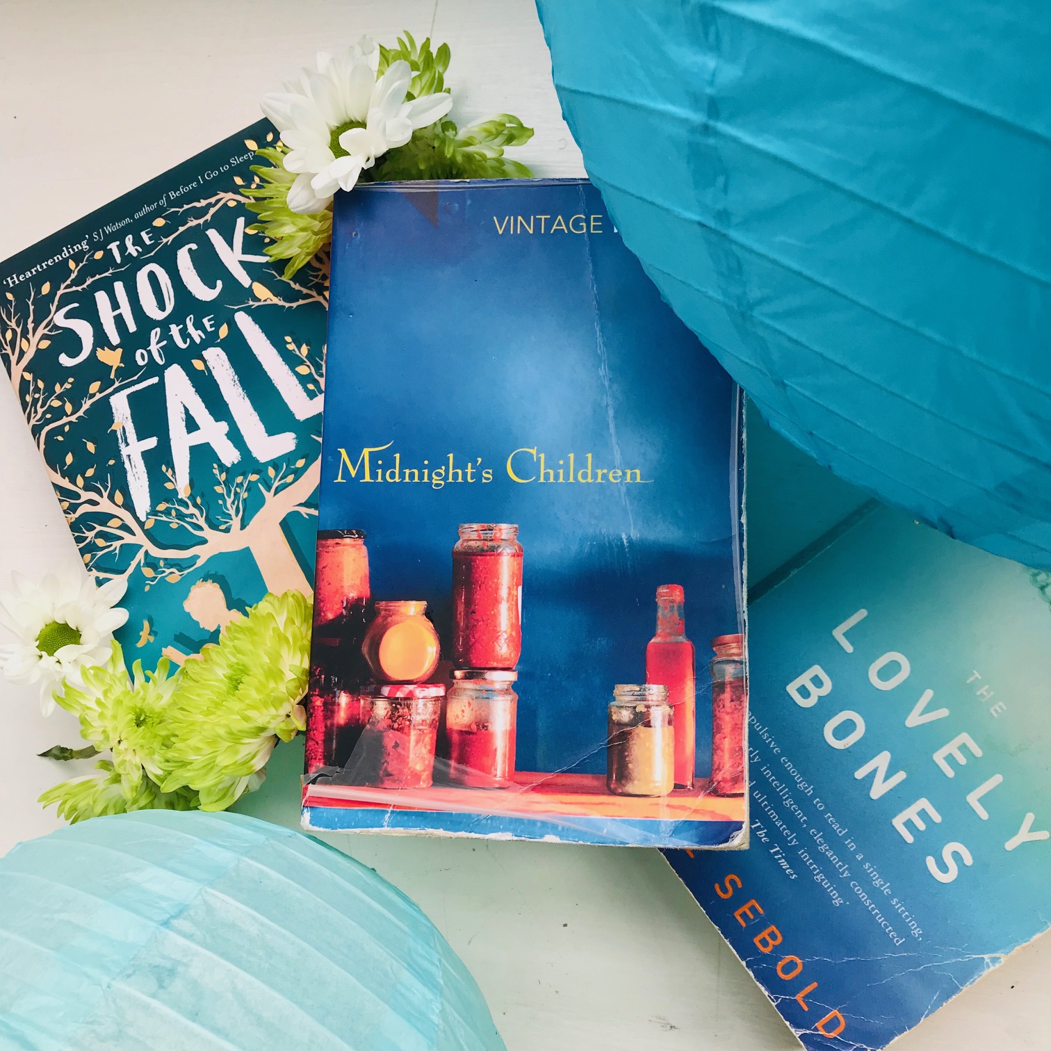 Review: Midnight’s Children – Amina’s Bookshelf